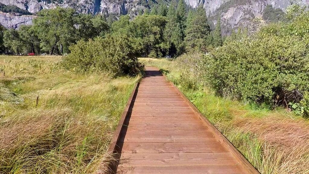 Which Entrance To Yosemite Is Best For Your Visit? | TogetherToWherever.com